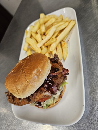 Full House Chicken Burger | Nuxies Kitchen